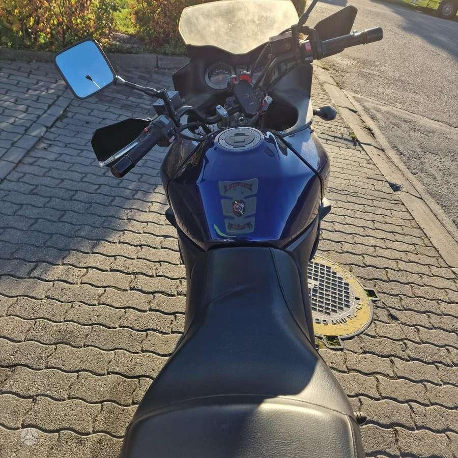 Blue Suzuki DL 2005 in Klaipeda, with an engine capacity of 1.00 L and mileage of 50 thousand km for 2800 €, photo 5 on AUTOMOTO.COM.LV