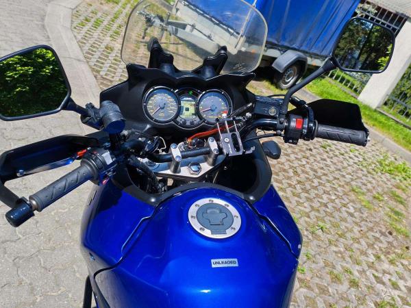 Blue Suzuki DL 2006 in Vilnius, with an engine capacity of 0.65 L and mileage of 58 thousand km for 2400 €, photo 8 on AUTOMOTO.COM.LV