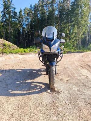 Blue Suzuki DL 2007 in Kaunas, with an engine capacity of 0.65 L and mileage of 59 thousand km for 2750 €, photo 3 on AUTOMOTO.COM.LV