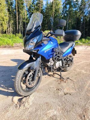 Blue Suzuki DL 2007 in Kaunas, with an engine capacity of 0.65 L and mileage of 59 thousand km for 2750 €, photo 8 on AUTOMOTO.COM.LV