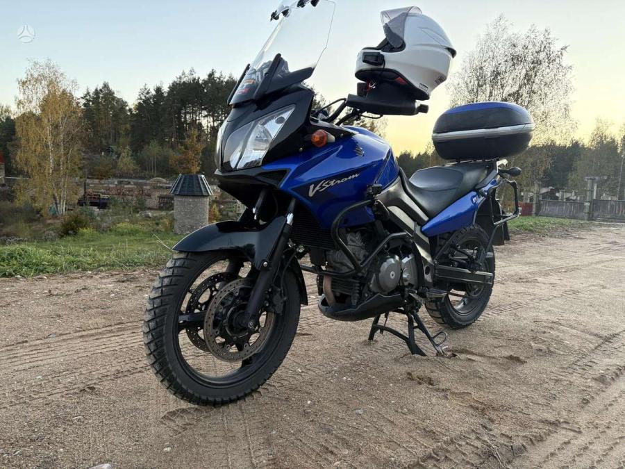 Blue Suzuki DL 2008 in Vilnius, with an engine capacity of 0.65 L and mileage of 60 thousand km for 3200 €, photo 1 on AUTOMOTO.COM.LV