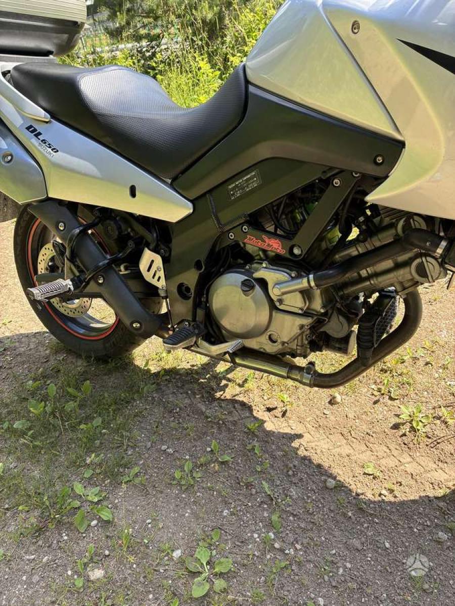 Pelēks Suzuki DL 2005 Ukmergė, ar dzinēja tilpumu 0.65 L un nobraukumu 67 tūkst. km par 2700 €, foto 6 vietnē AUTOMOTO.COM.LV