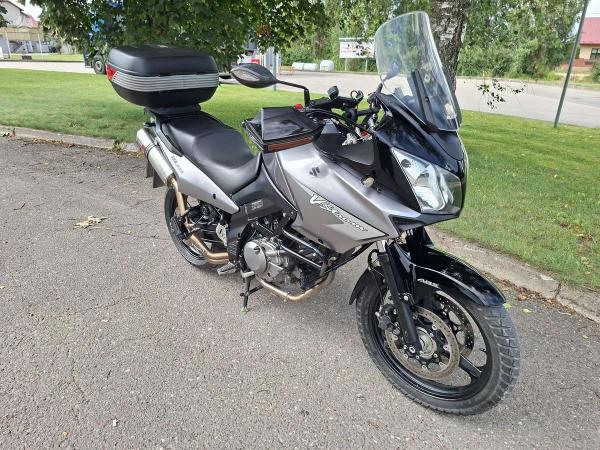 Grey Suzuki DL 2008 in Taurage, with an engine capacity of 0.65 L and mileage of 61 thousand km for 3200 €, photo 4 on AUTOMOTO.COM.LV