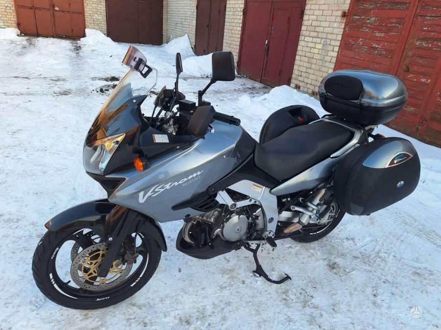 Suzuki DL 2002 Prienai, ar dzinēja tilpumu 1.00 L un nobraukumu 35 tūkst. km par 3350 €, foto 6 vietnē AUTOMOTO.COM.LV