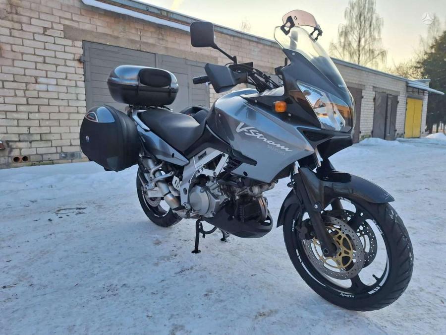 Suzuki DL 2002 Prienai, ar dzinēja tilpumu 1.00 L un nobraukumu 35 tūkst. km par 3350 €, foto 10 vietnē AUTOMOTO.COM.LV