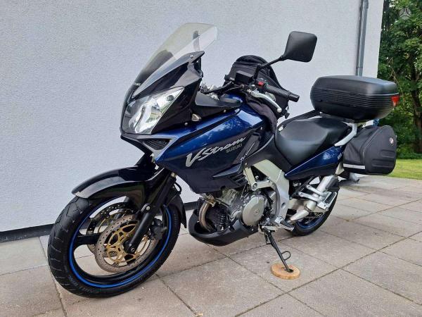 Suzuki DL 2002 Prienai, ar dzinēja tilpumu 1.00 L un nobraukumu 48 tūkst. km par 2950 €, foto 1 vietnē AUTOMOTO.COM.LV