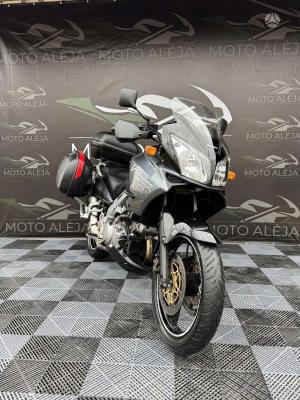 Suzuki DL 2002 in Prienai, with an engine capacity of 1.00 L and mileage of 51 thousand km for 3199 €, photo 3 on AUTOMOTO.COM.LV