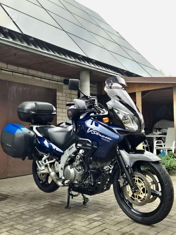 Suzuki DL 2003 in Prienai, with an engine capacity of 1.00 L and mileage of 75 thousand km for 2950 €, photo 3 on AUTOMOTO.COM.LV