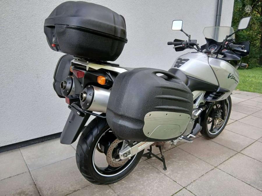 Suzuki DL 2003 Prienai, ar dzinēja tilpumu 1.00 L un nobraukumu 42 tūkst. km par 3250 €, foto 18 vietnē AUTOMOTO.COM.LV
