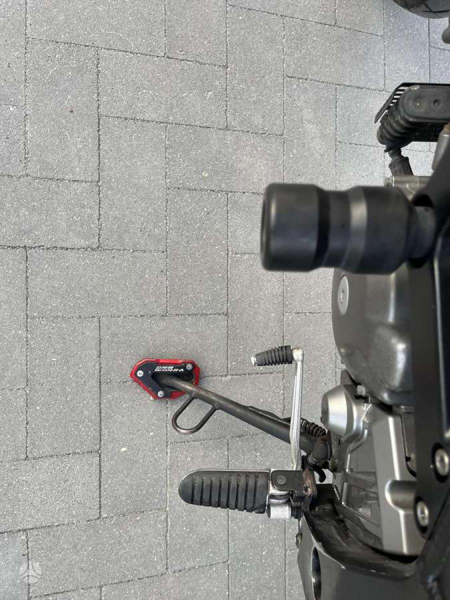 Сузуки DL 2005 в Клайпеда, объемом двигателя 0.65 л и пробегом 90 тыс. км за 2800 €, фото 12 на AUTOMOTO.COM.LV