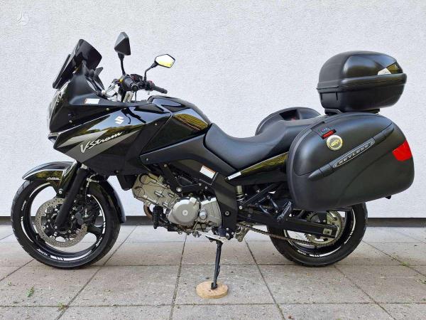 Suzuki DL 2006 Prienai, ar dzinēja tilpumu 0.65 L un nobraukumu 32 tūkst. km par 3350 €, foto 2 vietnē AUTOMOTO.COM.LV