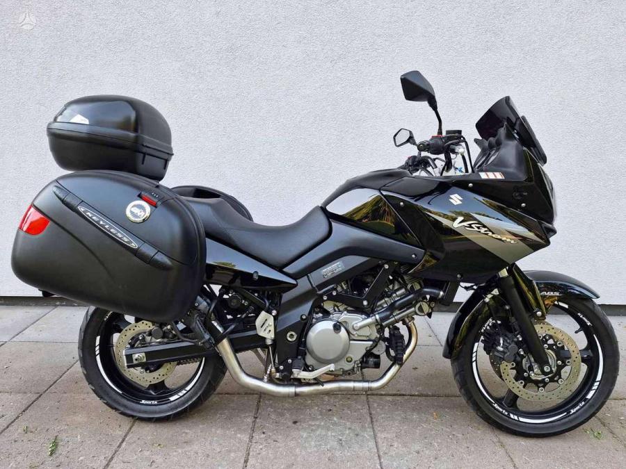 Suzuki DL 2006 Prienai, ar dzinēja tilpumu 0.65 L un nobraukumu 32 tūkst. km par 3350 €, foto 6 vietnē AUTOMOTO.COM.LV