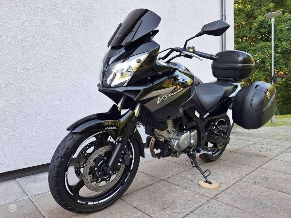 Suzuki DL 2006 in Prienai, with an engine capacity of 0.65 L and mileage of 32 thousand km for 3350 €, photo 10 on AUTOMOTO.COM.LV