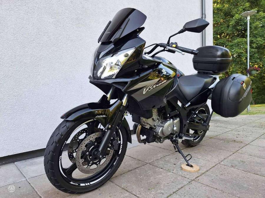 Suzuki DL 2006 Prienai, ar dzinēja tilpumu 0.65 L un nobraukumu 32 tūkst. km par 3350 €, foto 11 vietnē AUTOMOTO.COM.LV
