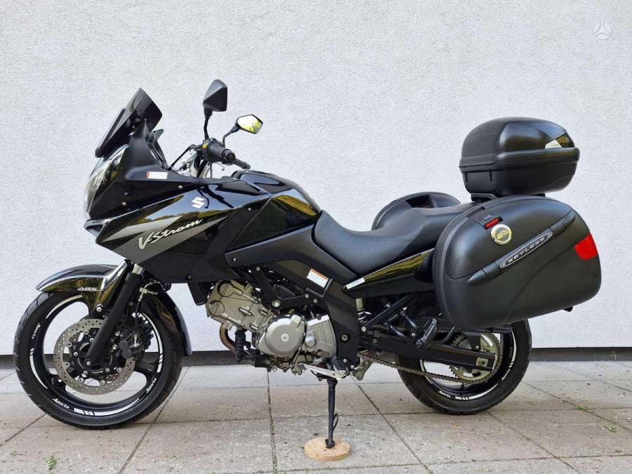 Suzuki DL 2006 Prienai, ar dzinēja tilpumu 0.65 L un nobraukumu 32 tūkst. km par 3350 €, foto 13 vietnē AUTOMOTO.COM.LV