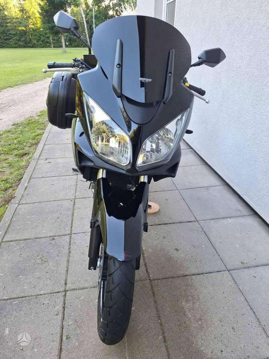 Suzuki DL 2006 Prienai, ar dzinēja tilpumu 0.65 L un nobraukumu 32 tūkst. km par 3350 €, foto 16 vietnē AUTOMOTO.COM.LV