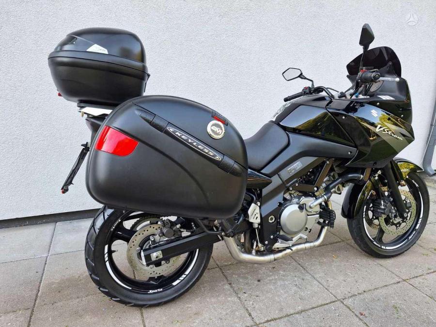 Suzuki DL 2006 Prienai, ar dzinēja tilpumu 0.65 L un nobraukumu 32 tūkst. km par 3350 €, foto 19 vietnē AUTOMOTO.COM.LV