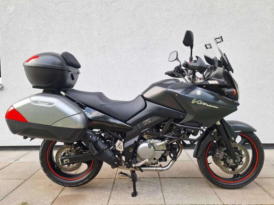 Suzuki DL 2006 in Prienai, with an engine capacity of 0.65 L and mileage of 46 thousand km for 3150 €, photo 4 on AUTOMOTO.COM.LV