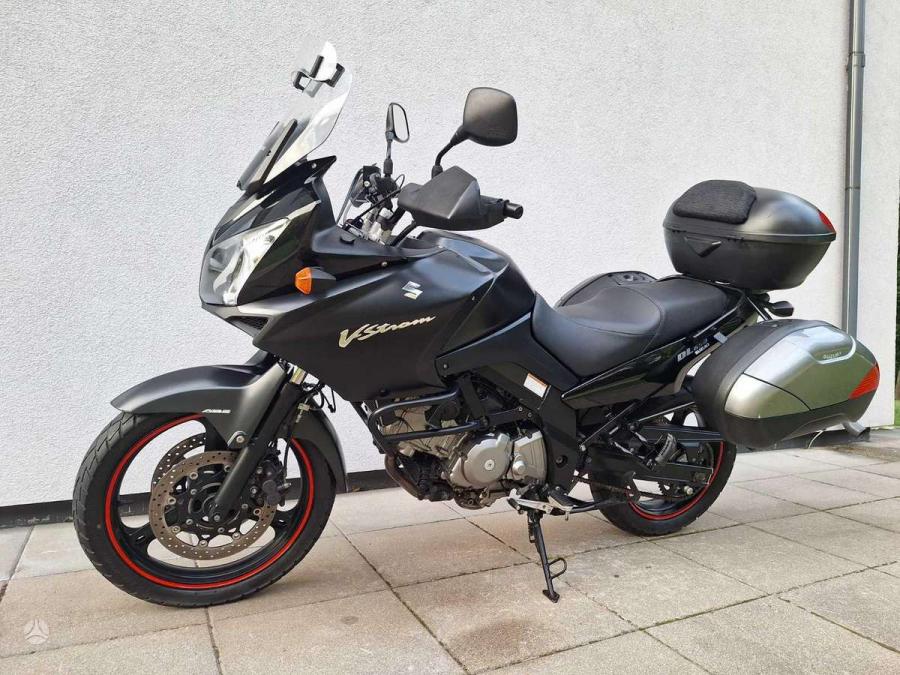 Suzuki DL 2006 in Prienai, with an engine capacity of 0.65 L and mileage of 46 thousand km for 3150 €, photo 16 on AUTOMOTO.COM.LV