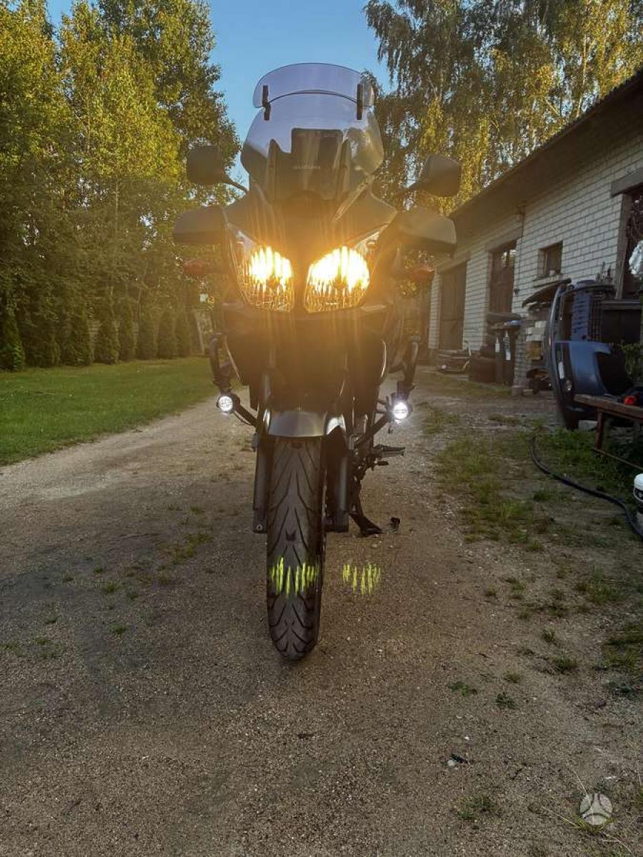 Suzuki DL 2007 in Trakai, with an engine capacity of 0.65 L and mileage of 69 thousand km for 3000 €, photo 12 on AUTOMOTO.COM.LV