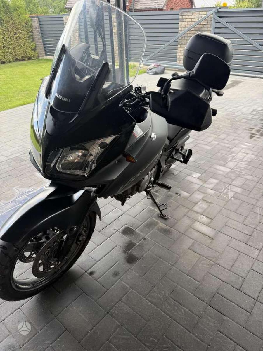 Suzuki DL 2009 in Kaunas, with an engine capacity of 0.65 L and mileage of 26 thousand km for 3690 €, photo 1 on AUTOMOTO.COM.LV