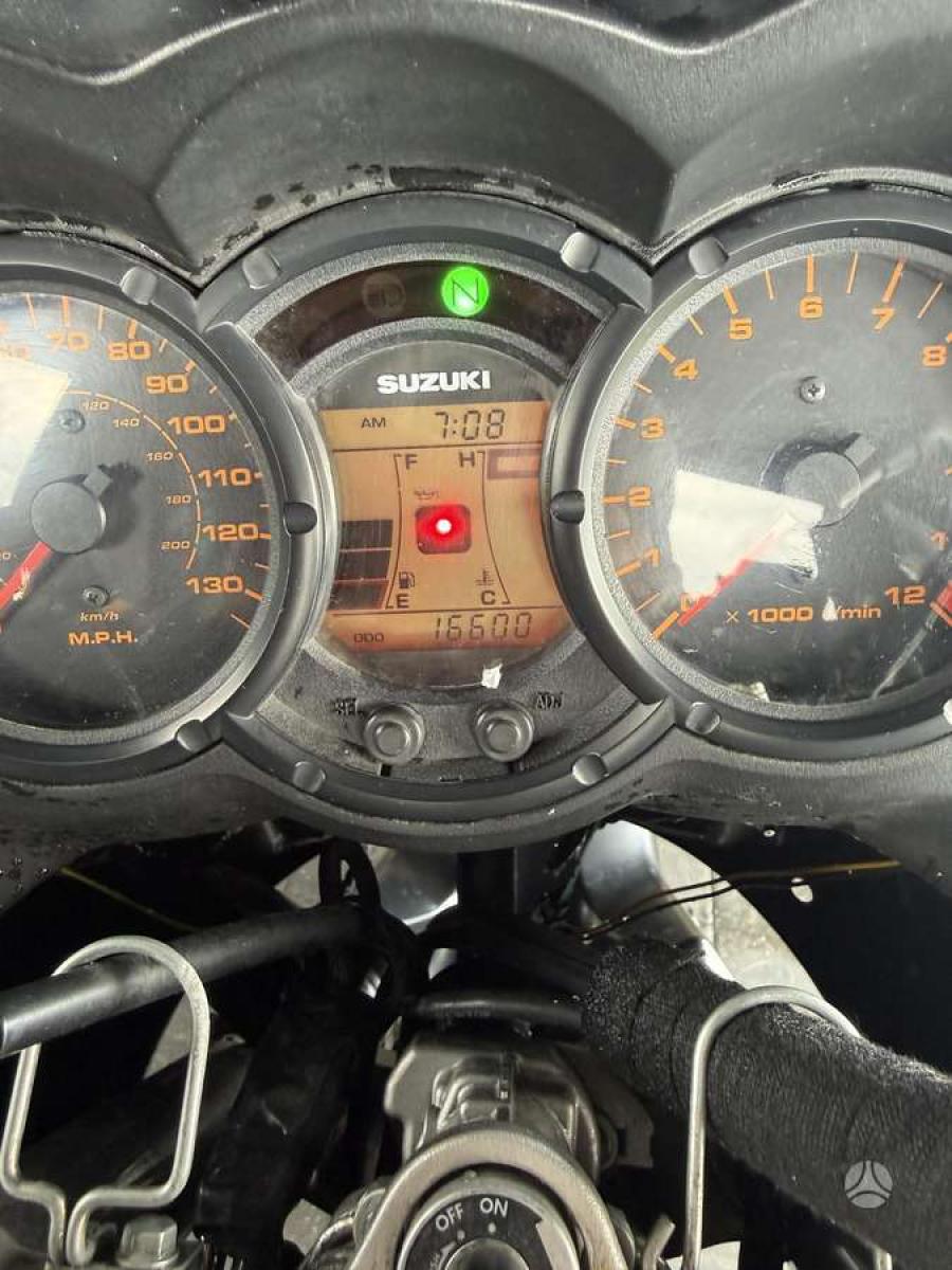 Suzuki DL 2009 in Kaunas, with an engine capacity of 0.65 L and mileage of 26 thousand km for 3690 €, photo 12 on AUTOMOTO.COM.LV