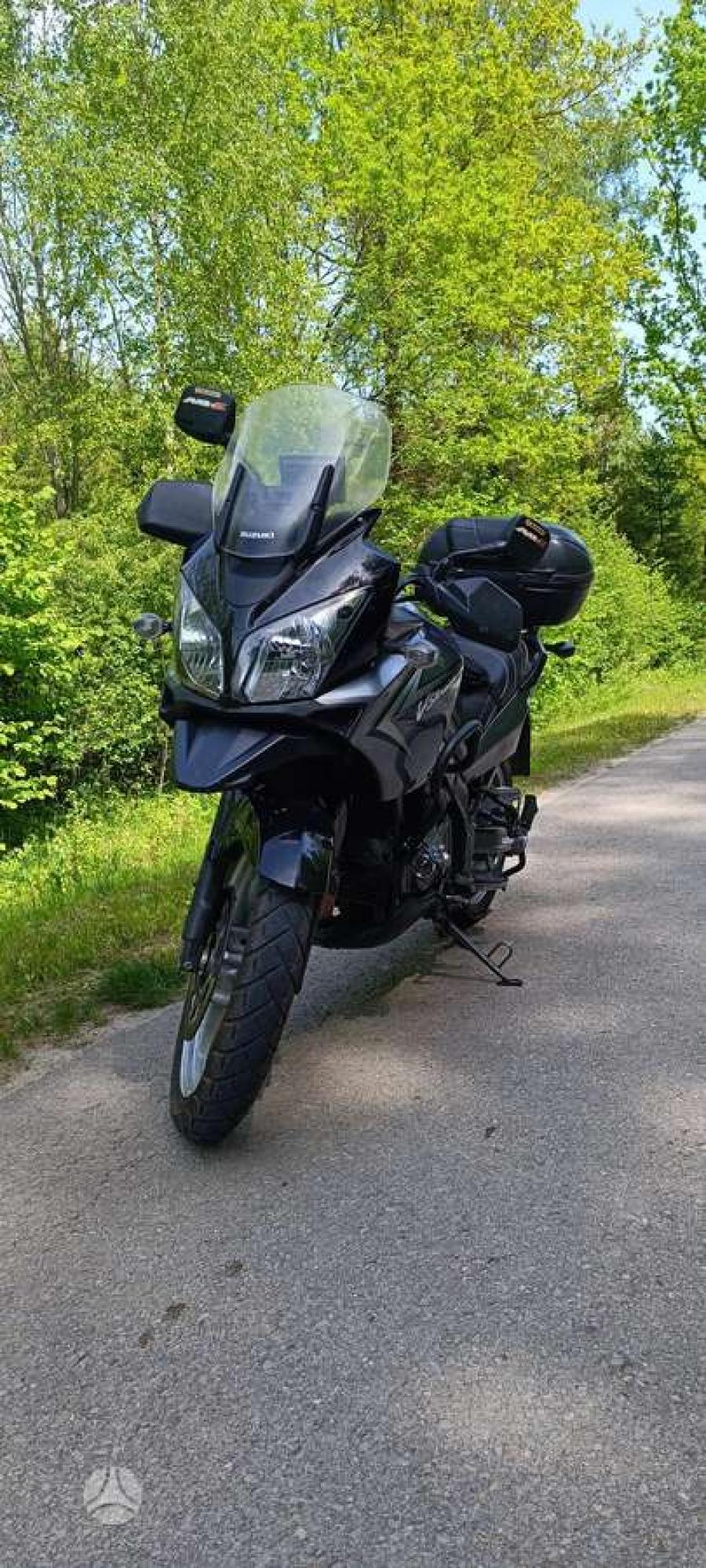 Suzuki DL 2010 in Joniskis, with an engine capacity of 0.65 L and mileage of 63 thousand km for 3100 €, photo 1 on AUTOMOTO.COM.LV
