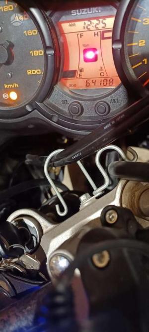 Suzuki DL 2010 in Joniskis, with an engine capacity of 0.65 L and mileage of 63 thousand km for 3100 €, photo 3 on AUTOMOTO.COM.LV