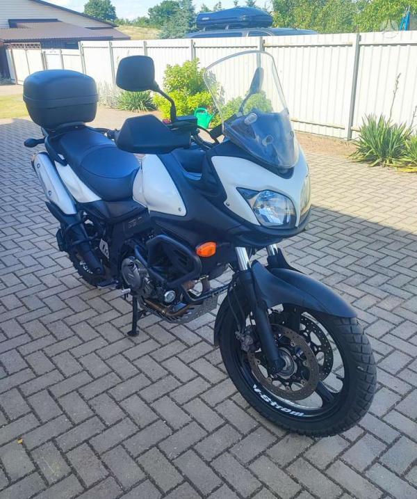 Suzuki DL 2012 Kauņa, ar dzinēja tilpumu 0.65 L un nobraukumu 75 tūkst. km par 3600 €, foto 2 vietnē AUTOMOTO.COM.LV