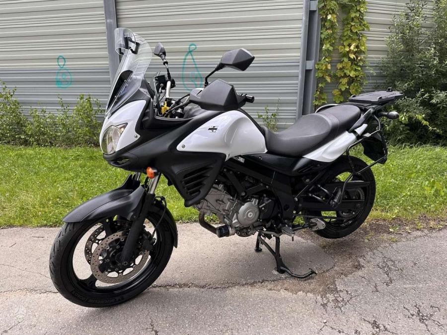 Suzuki DL 2014 in Kaunas, with an engine capacity of 0.65 L and mileage of 58 thousand km for 3550 €, photo 9 on AUTOMOTO.COM.LV