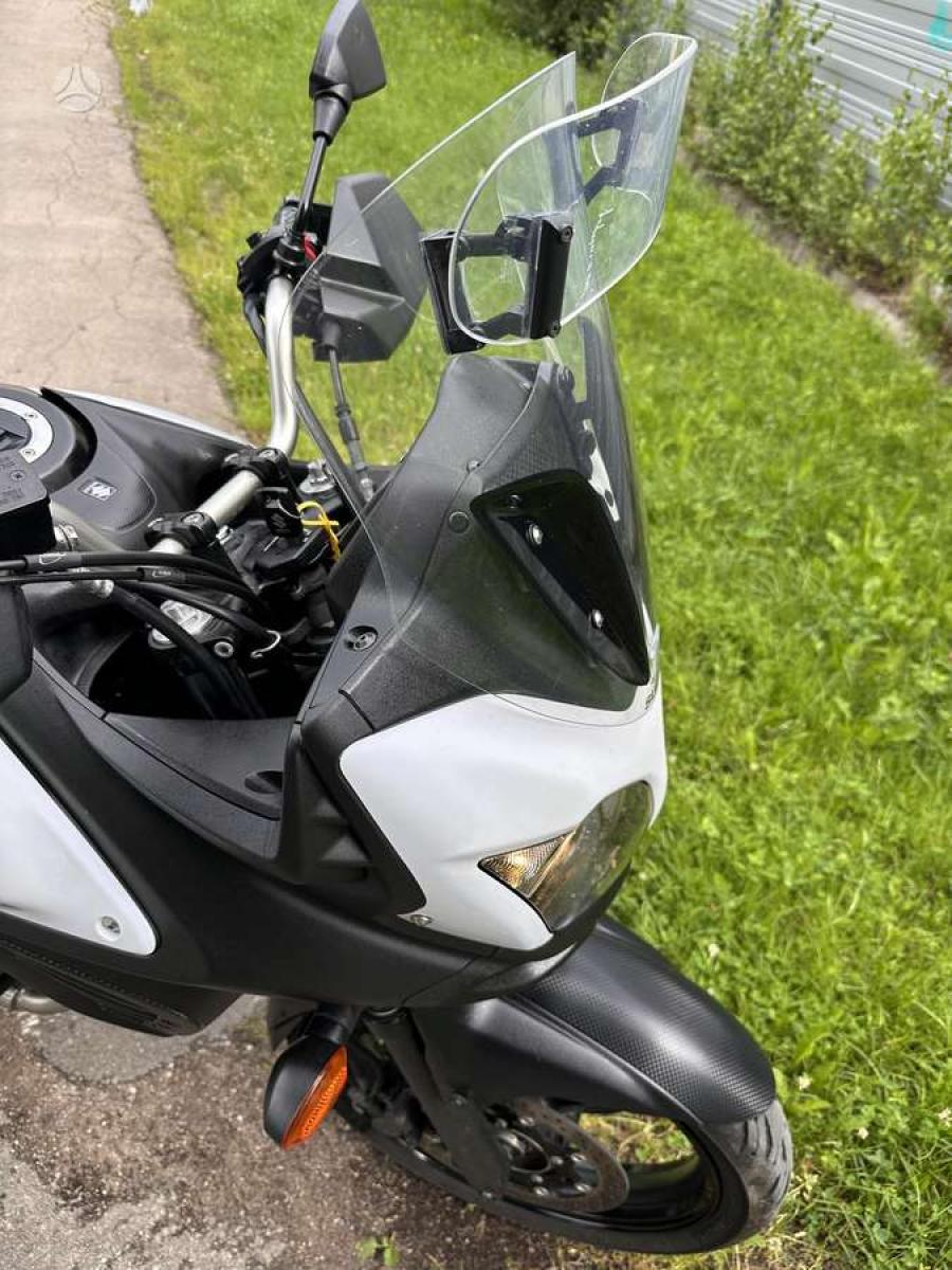 Suzuki DL 2014 in Kaunas, with an engine capacity of 0.65 L and mileage of 58 thousand km for 3550 €, photo 17 on AUTOMOTO.COM.LV