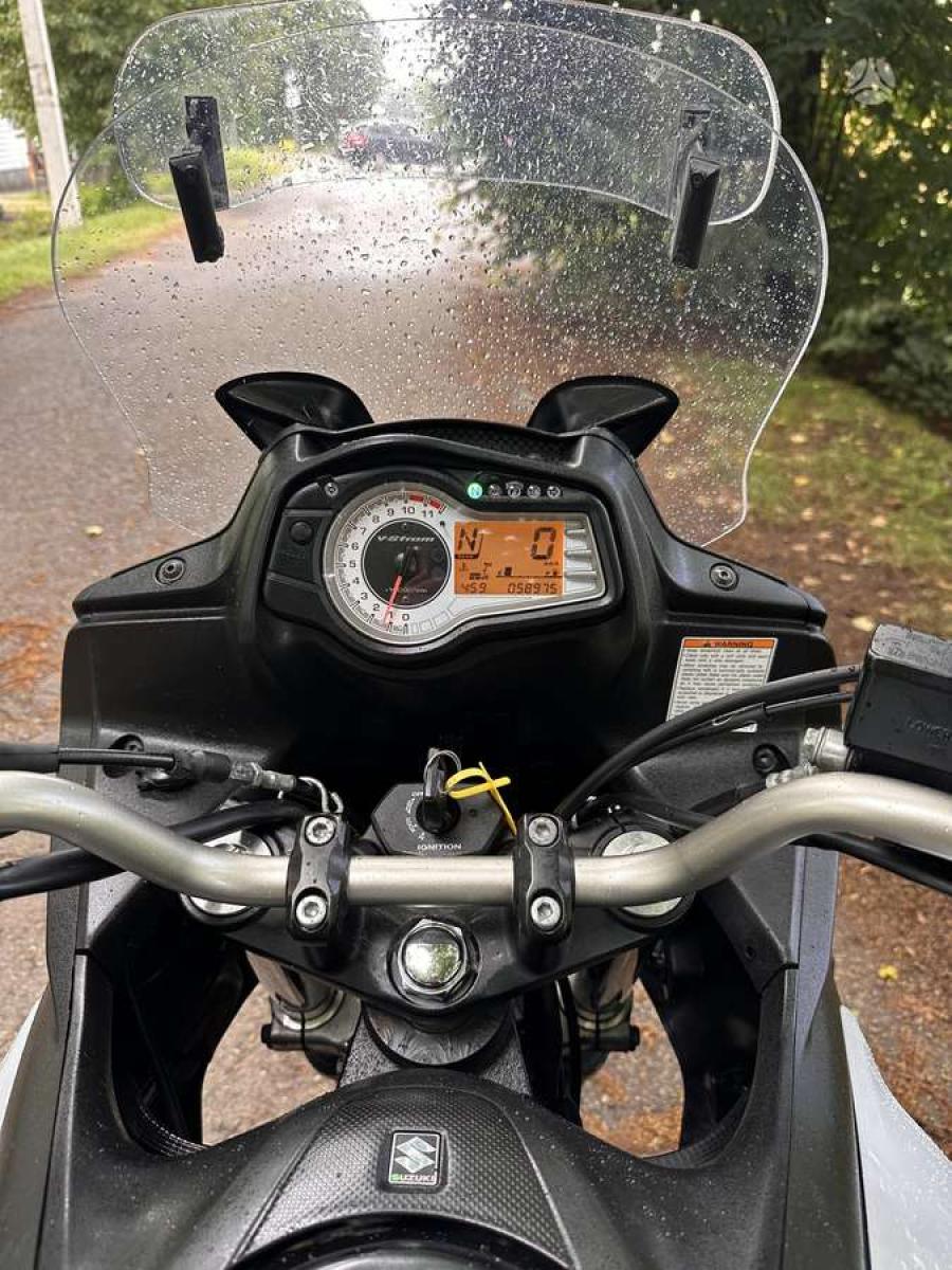 Suzuki DL 2014 in Kaunas, with an engine capacity of 0.65 L and mileage of 58 thousand km for 3550 €, photo 21 on AUTOMOTO.COM.LV