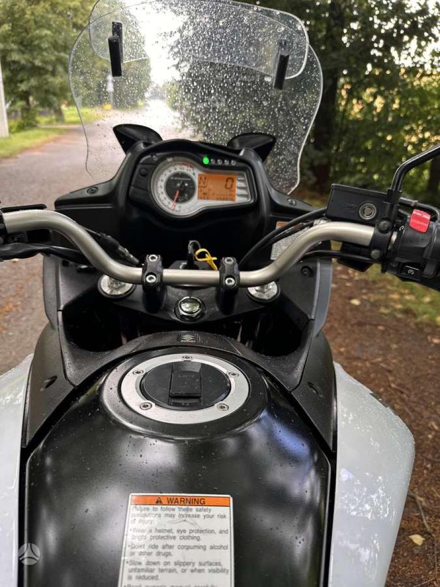Suzuki DL 2014 in Kaunas, with an engine capacity of 0.65 L and mileage of 58 thousand km for 3550 €, photo 22 on AUTOMOTO.COM.LV