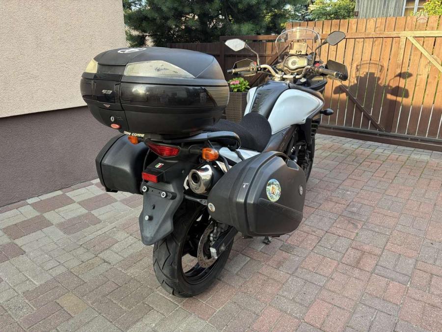 Suzuki DL 2014 in Vilnius, with an engine capacity of 0.65 L and mileage of 41 thousand km for 3800 €, photo 5 on AUTOMOTO.COM.LV