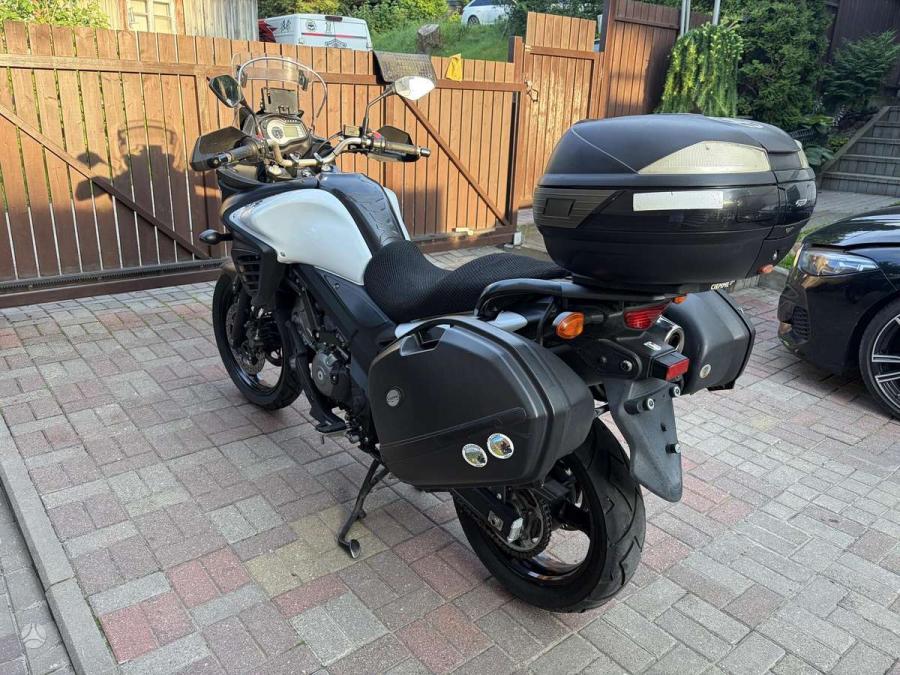 Suzuki DL 2014 in Vilnius, with an engine capacity of 0.65 L and mileage of 41 thousand km for 3800 €, photo 6 on AUTOMOTO.COM.LV