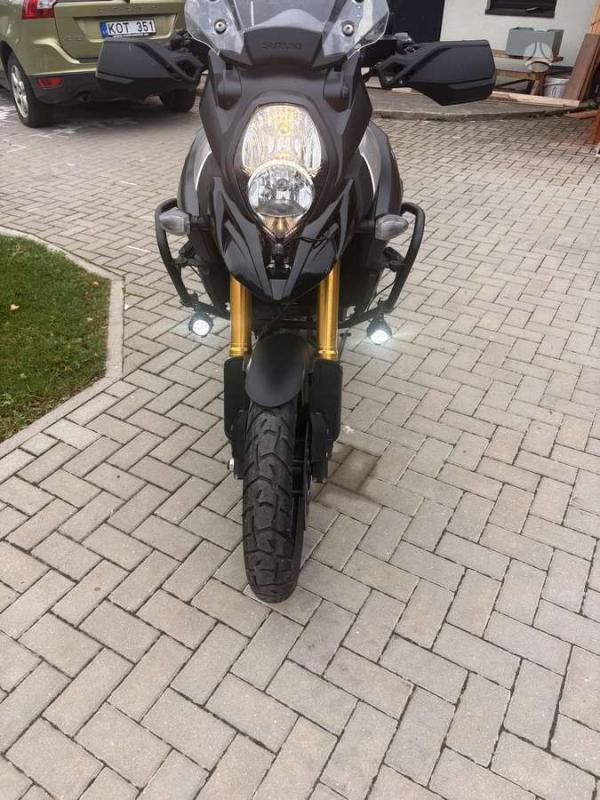 Suzuki DL 2015 in Panevezys, with an engine capacity of 1.04 L and mileage of 15 thousand km for 6000 €, photo 4 on AUTOMOTO.COM.LV