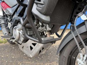 Suzuki DL 2015 in Ukmerge, with an engine capacity of 0.65 L and mileage of 125 thousand km for 3300 €, photo 13 on AUTOMOTO.COM.LV