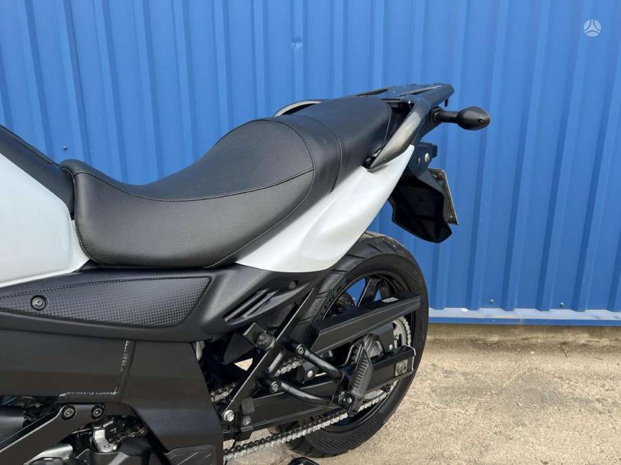 Suzuki DL 2016 in Ukmerge, with an engine capacity of 0.65 L and mileage of 67 thousand km for 3400 €, photo 14 on AUTOMOTO.COM.LV