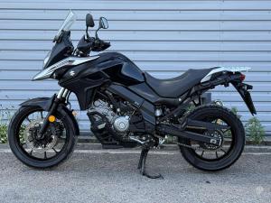 Suzuki DL 2017 in Ukmerge, with an engine capacity of 0.65 L and mileage of 108 thousand km for 3900 €, photo 6 on AUTOMOTO.COM.LV
