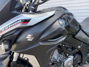 Suzuki DL 2017 in Ukmerge, with an engine capacity of 0.65 L and mileage of 108 thousand km for 3900 €, photo 16 on AUTOMOTO.COM.LV