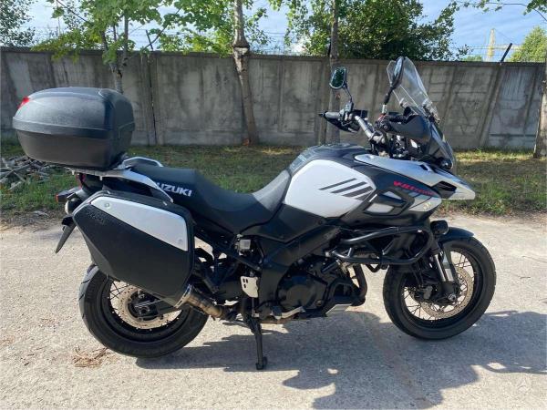 Suzuki DL 2018 in Mazeikiai, with an engine capacity of 1.00 L and mileage of 60 thousand km for 5750 €, photo 1 on AUTOMOTO.COM.LV