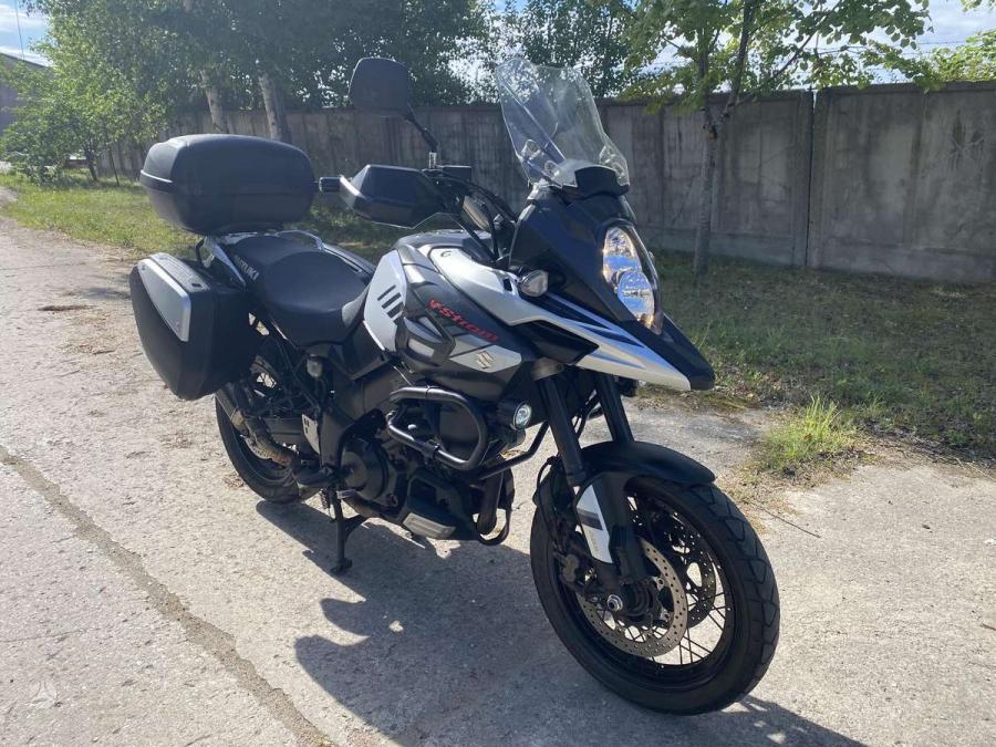 Suzuki DL 2018 in Mazeikiai, with an engine capacity of 1.00 L and mileage of 60 thousand km for 5750 €, photo 3 on AUTOMOTO.COM.LV