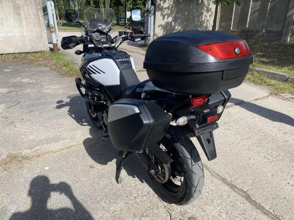 Suzuki DL 2018 in Mazeikiai, with an engine capacity of 1.00 L and mileage of 60 thousand km for 5750 €, photo 5 on AUTOMOTO.COM.LV
