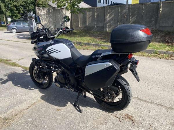 Suzuki DL 2018 in Mazeikiai, with an engine capacity of 1.00 L and mileage of 60 thousand km for 5750 €, photo 6 on AUTOMOTO.COM.LV