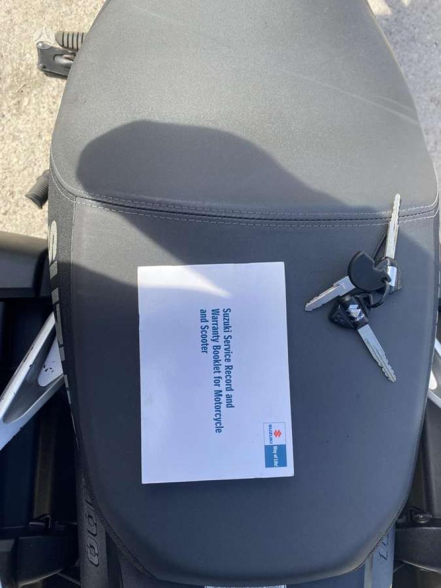 Suzuki DL 2018 in Mazeikiai, with an engine capacity of 1.00 L and mileage of 60 thousand km for 5750 €, photo 20 on AUTOMOTO.COM.LV