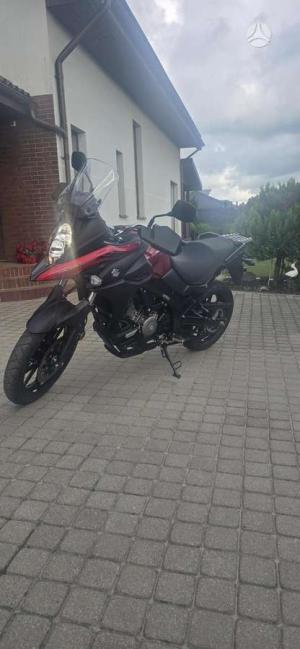Suzuki DL 2022 in Klaipeda, with an engine capacity of 0.65 L and mileage of 2 thousand km for 8900 €, photo 3 on AUTOMOTO.COM.LV