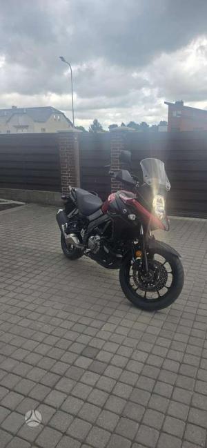 Suzuki DL 2022 in Klaipeda, with an engine capacity of 0.65 L and mileage of 2 thousand km for 8900 €, photo 4 on AUTOMOTO.COM.LV