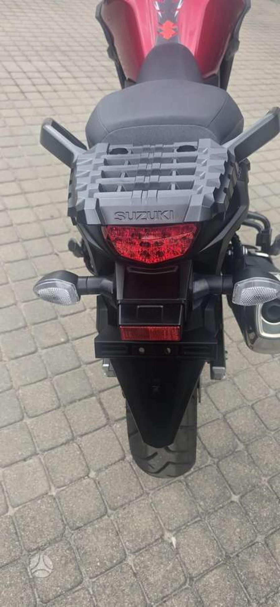 Suzuki DL 2022 in Klaipeda, with an engine capacity of 0.65 L and mileage of 2 thousand km for 8900 €, photo 7 on AUTOMOTO.COM.LV