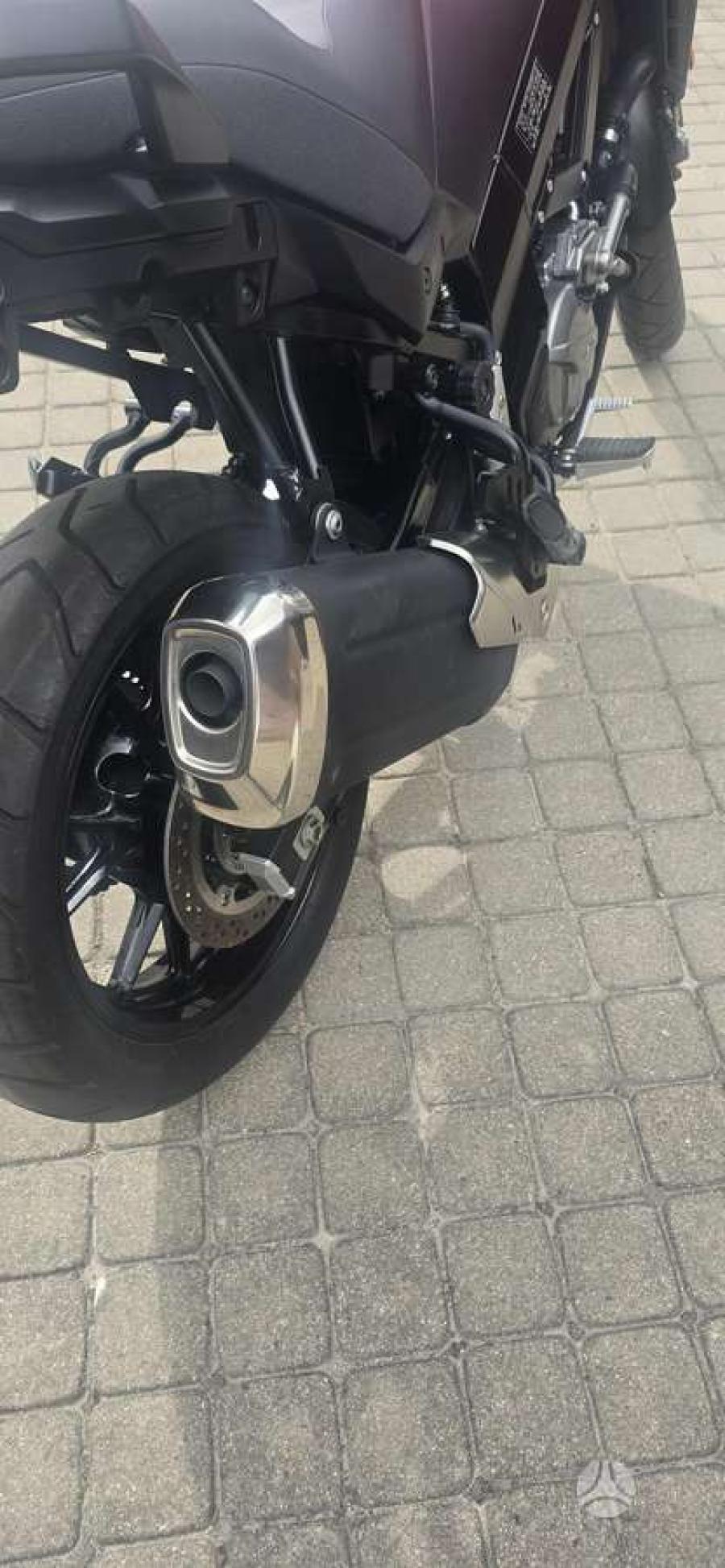 Suzuki DL 2022 in Klaipeda, with an engine capacity of 0.65 L and mileage of 2 thousand km for 8900 €, photo 12 on AUTOMOTO.COM.LV