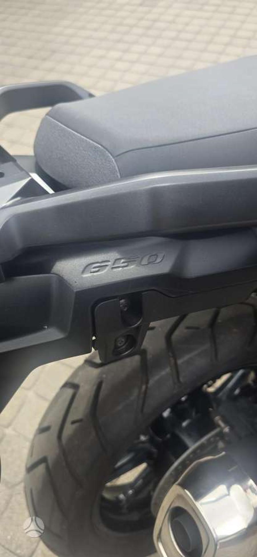 Suzuki DL 2022 in Klaipeda, with an engine capacity of 0.65 L and mileage of 2 thousand km for 8900 €, photo 14 on AUTOMOTO.COM.LV